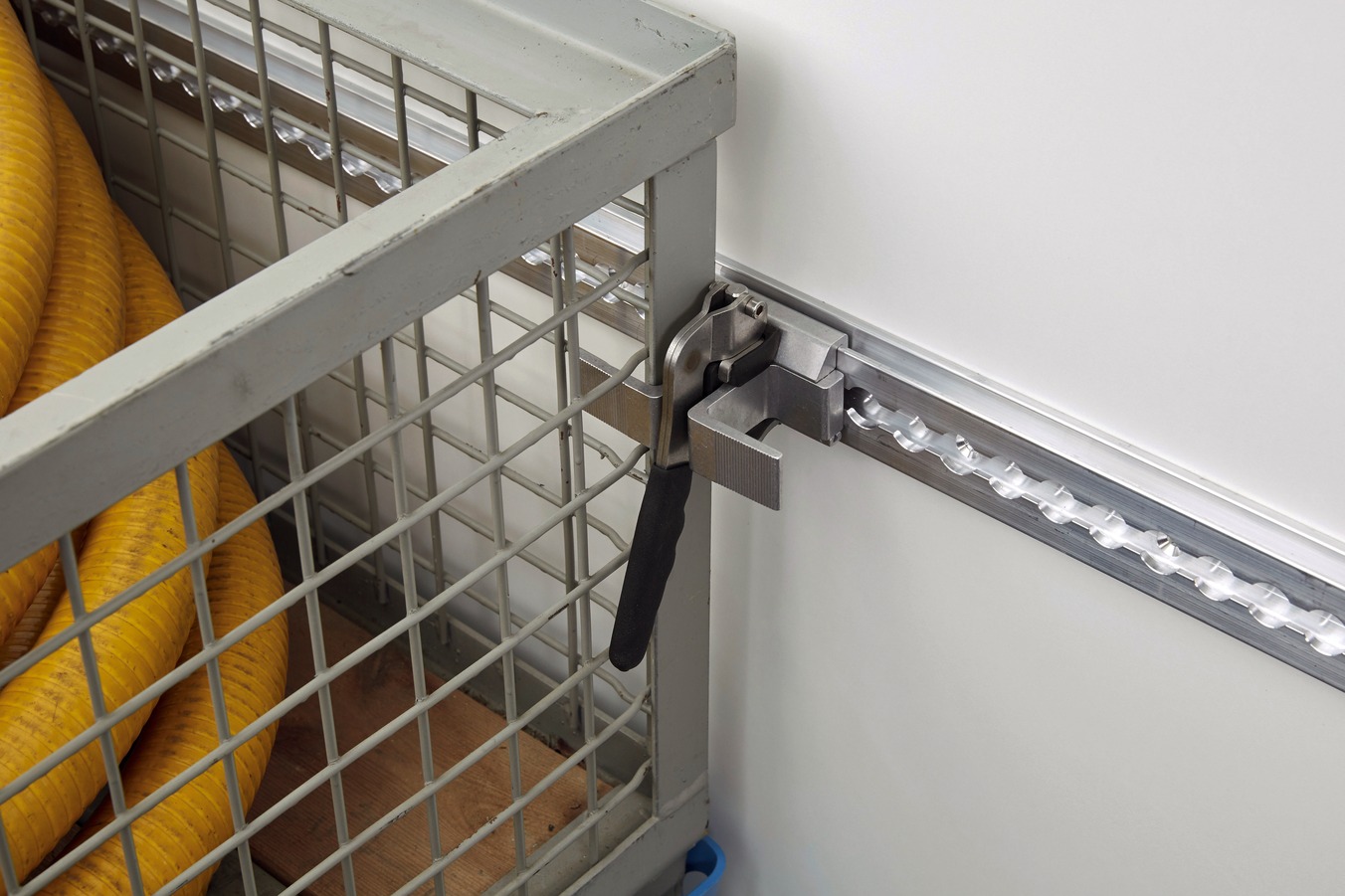 Configure your trailer - Racetrailer.com